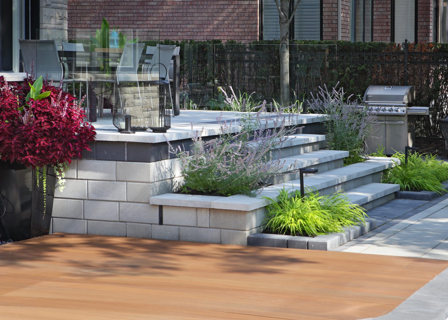 Aménagement terrasse extérieure sur mesure - 8 idées inspirantes | GTL ...